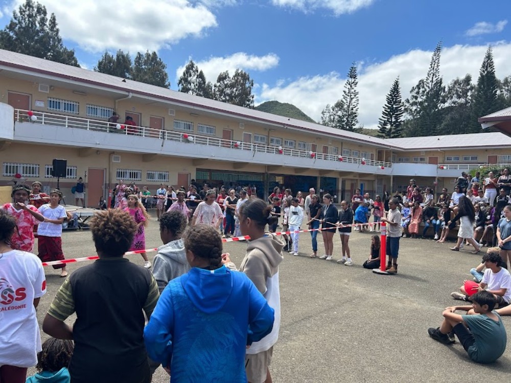 Le collège de Plum fête ses 20 ans - La Voix du Caillou