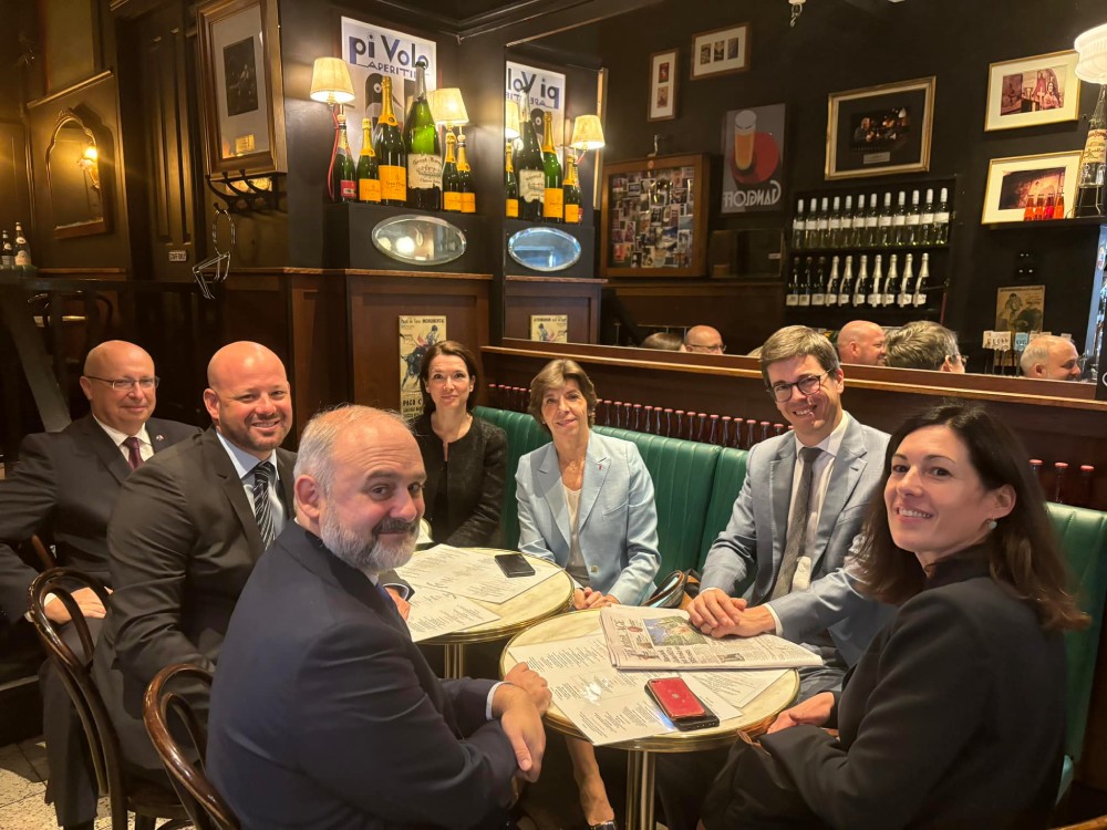 Christopher Gygès en visite en Australie - La Voix du Caillou