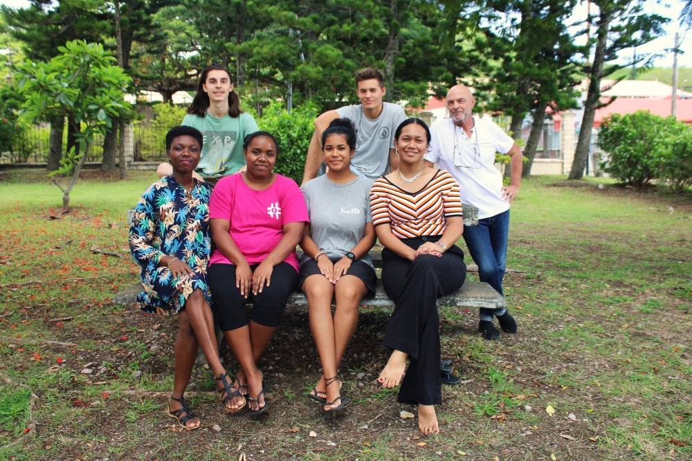 Jeunes étudiants, ils interprètent des pièces de Pierre Gope en ...